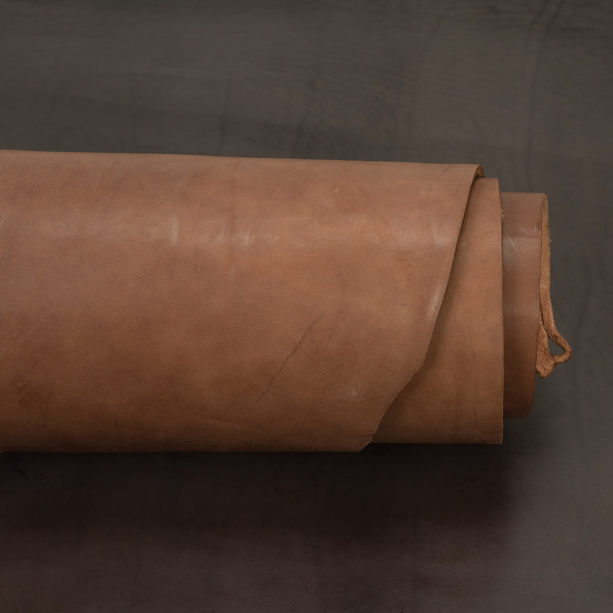 High-Quality Vegetable-Tanned Leather for Crafting Projects – Weaver ...