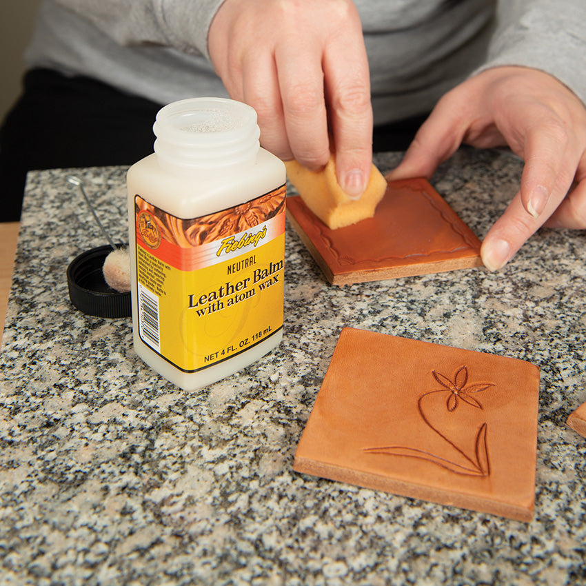 Dressing Sponge 1" H x 6" L x 4" W - Weaver Leather Supply