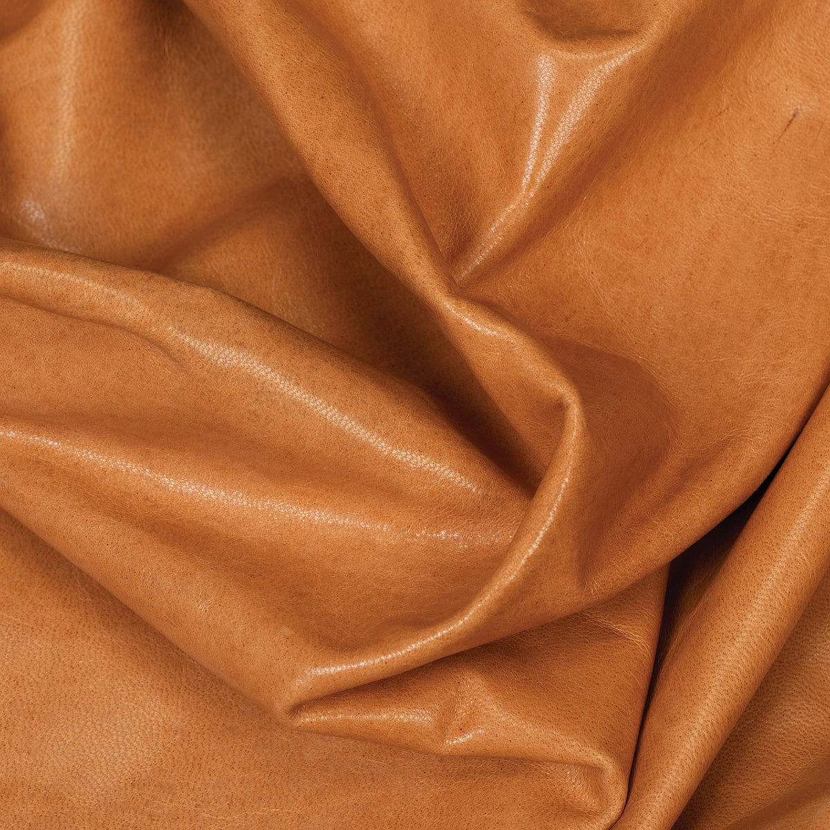 Premium Whole Hides for Leathercraft Projects and Bags – Weaver Leather ...