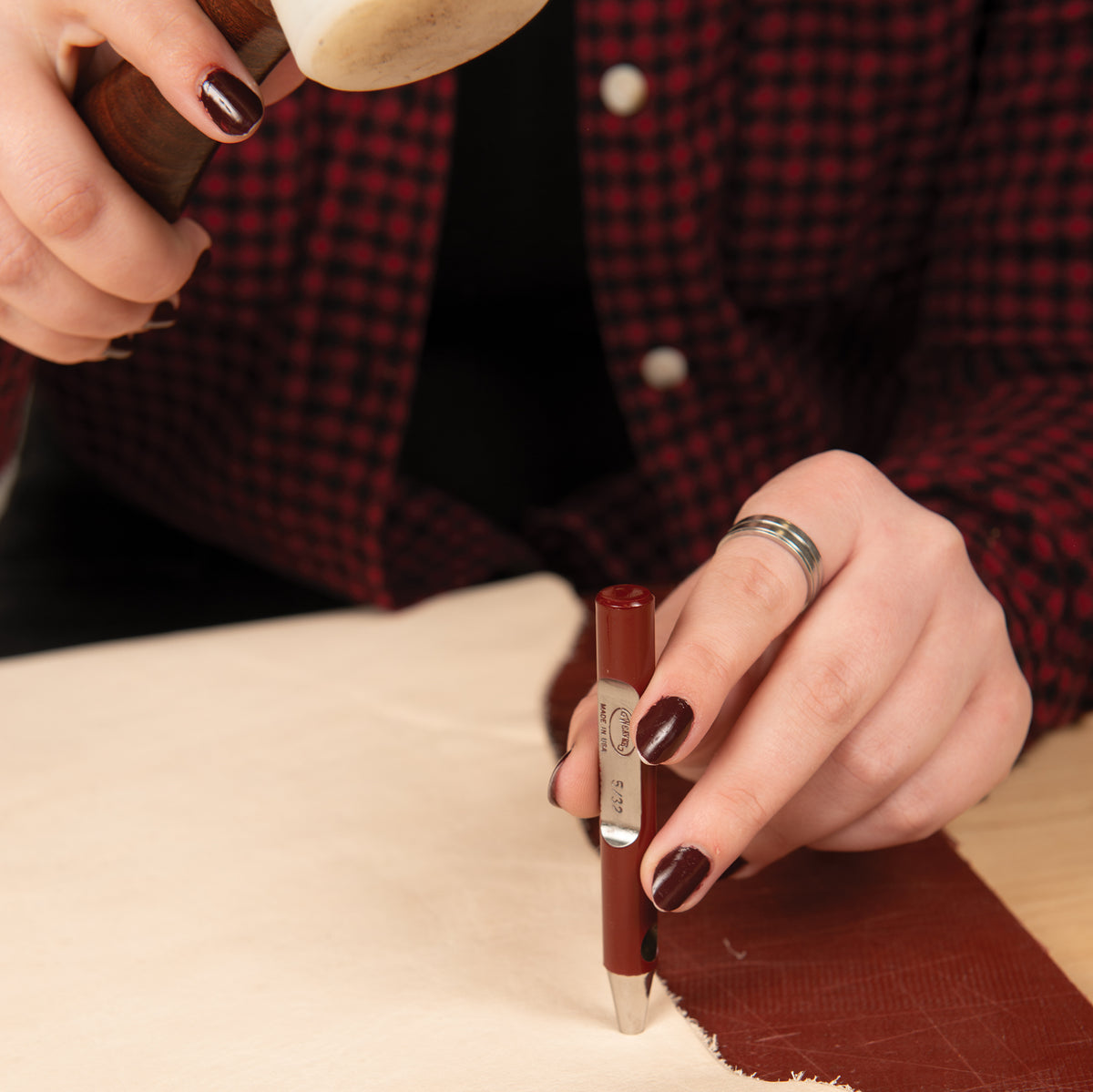 Master Tool Round Hole Punch - Weaver Leather Supply