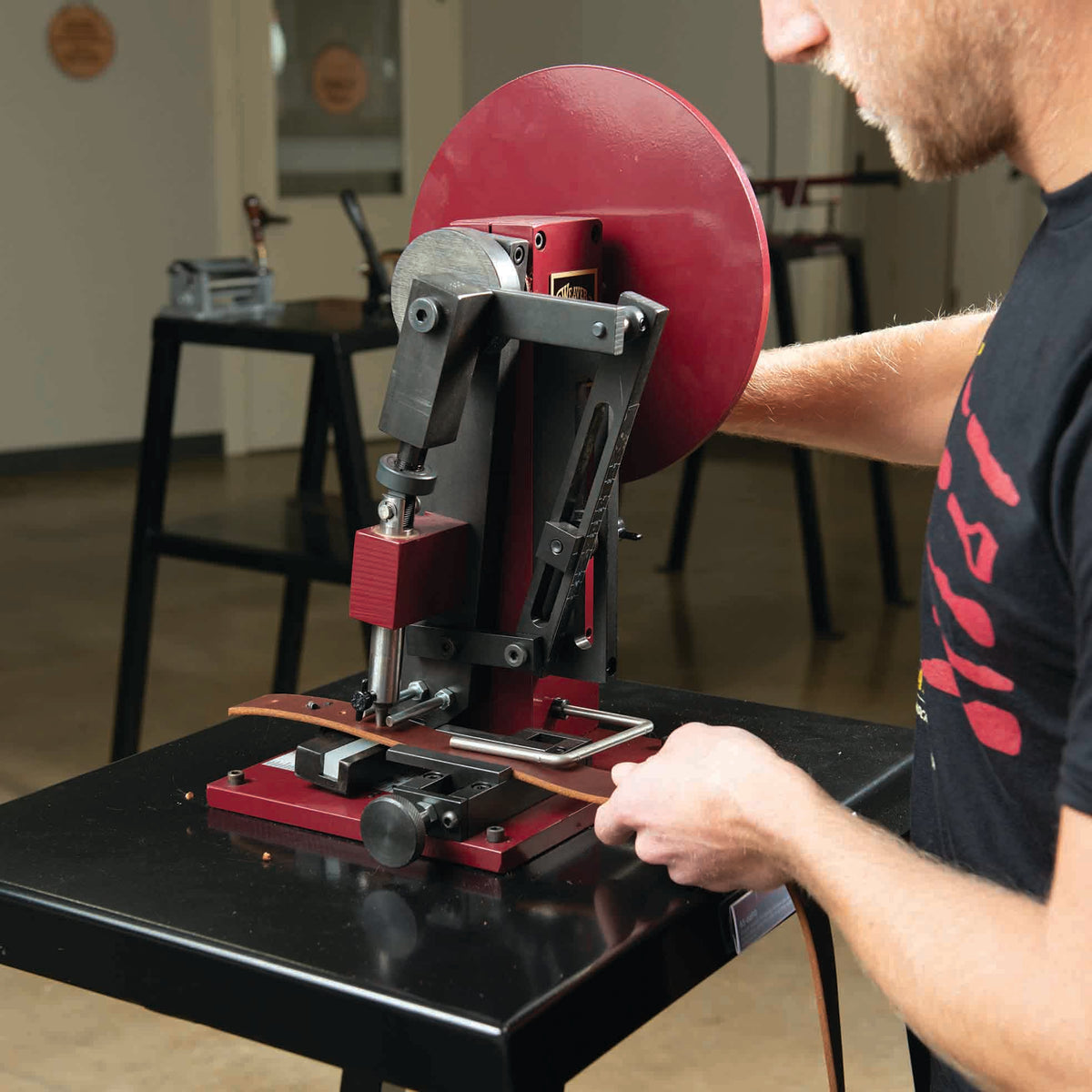 Master Tool Rotary Punch - Weaver Leather Supply